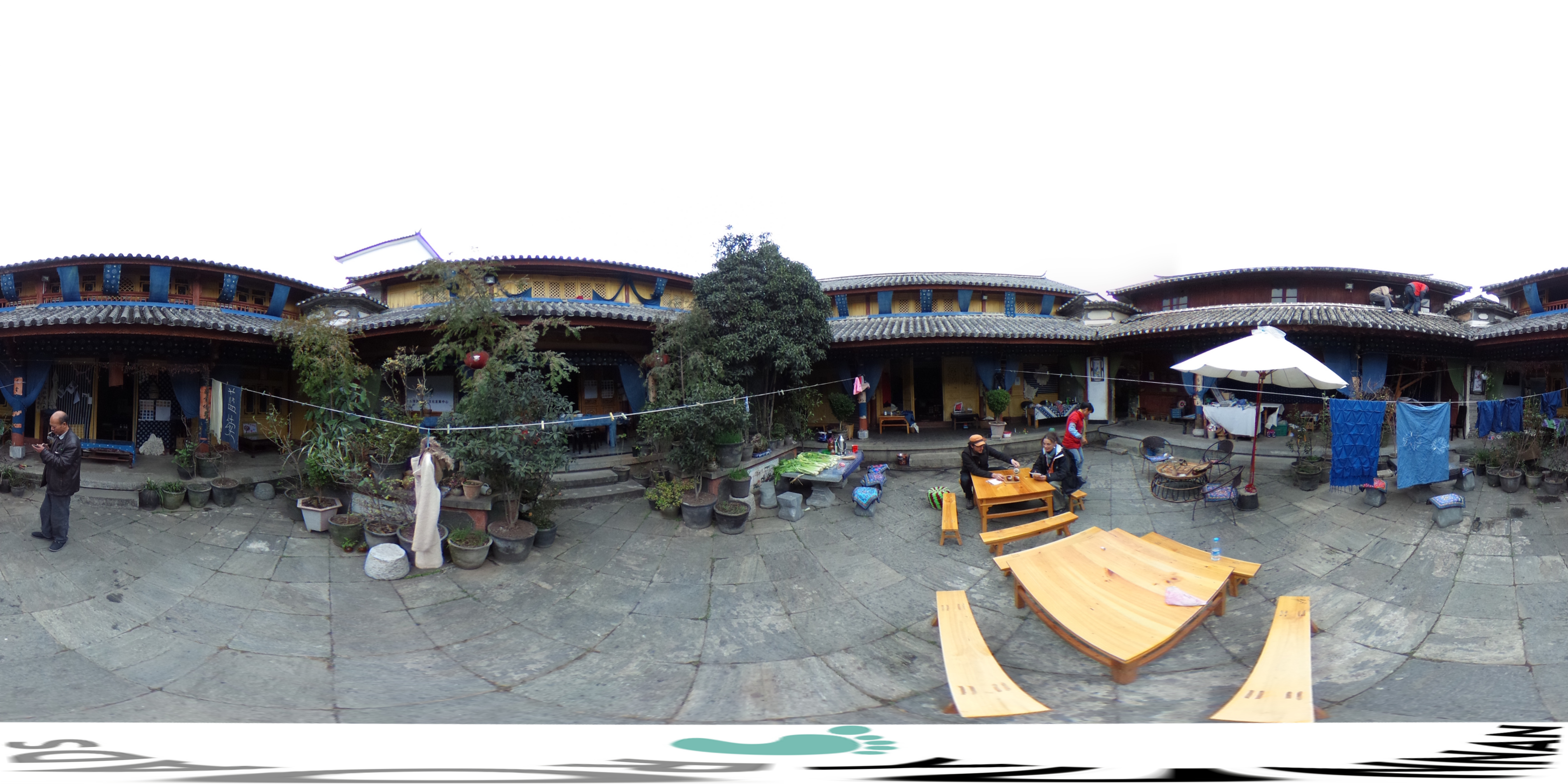 Zhoucheng village Bai marché et indigo batik Dali Yunnan Chine